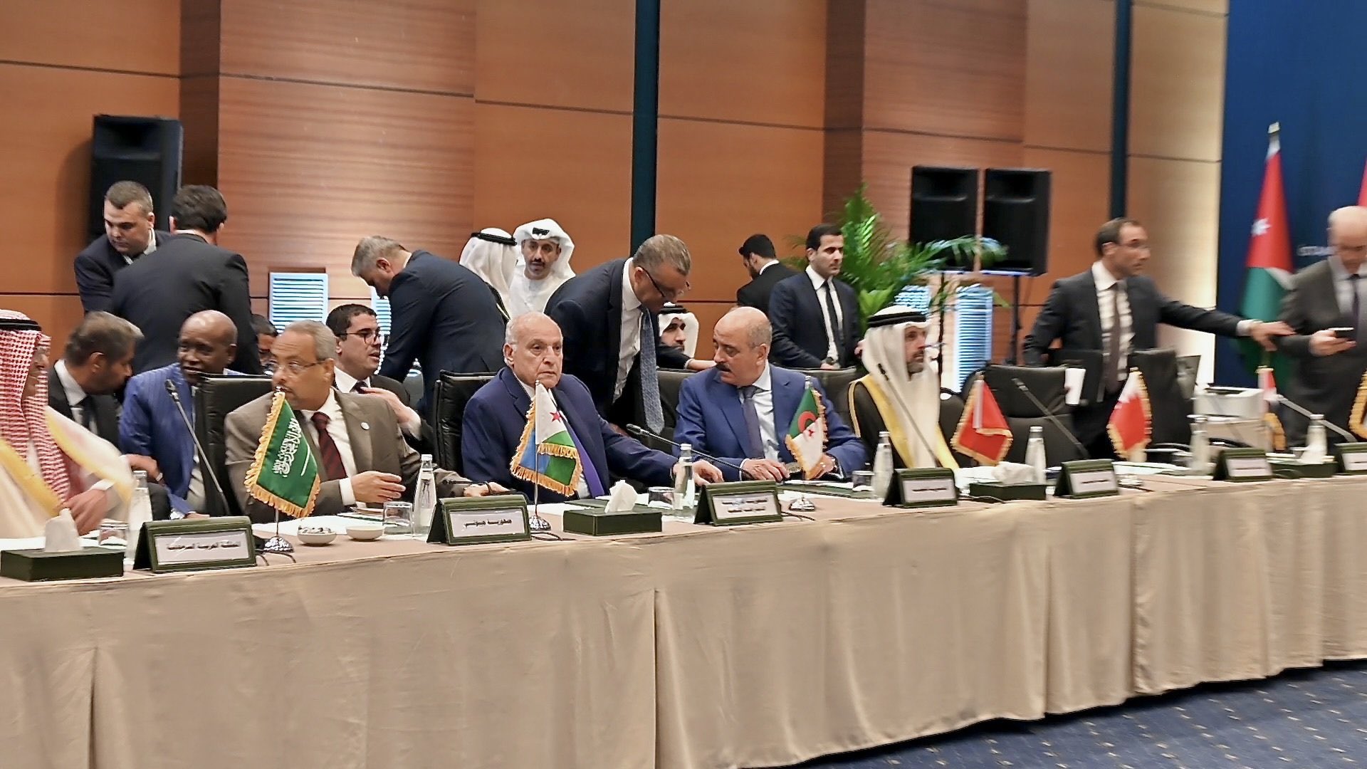 Istanbul Meeting of Islamic Foreign Ministers: Condemnation of Israeli ...